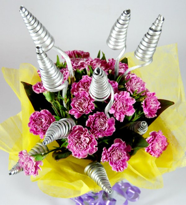 Congratulation Bouquet by FreshFlowerIndia.com